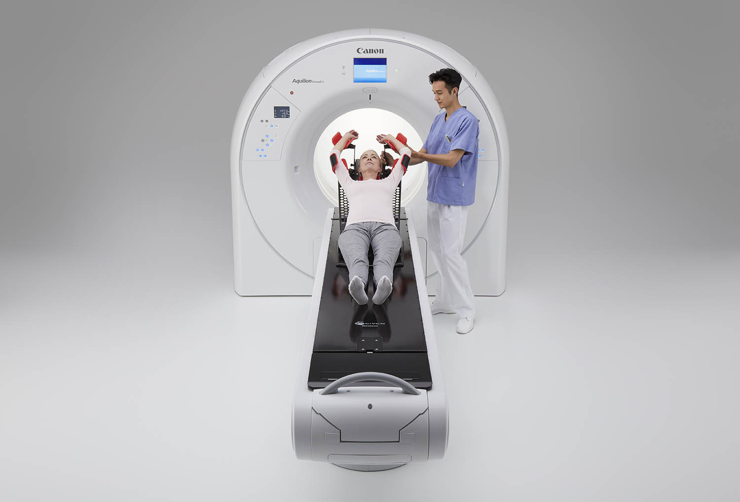 Wide-bore CT